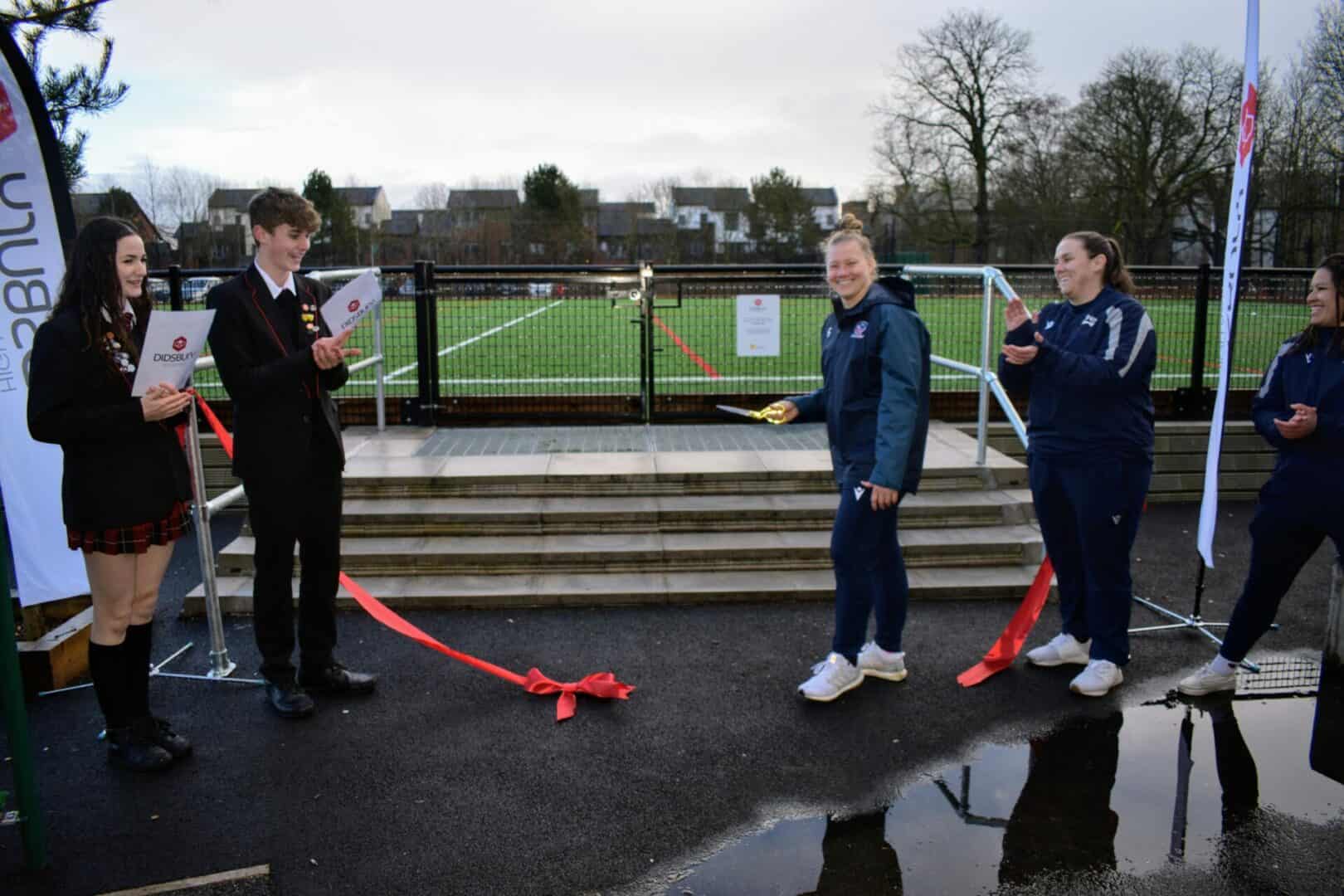 Sale Sharks players open new 3G facility at Didsbury High School ...